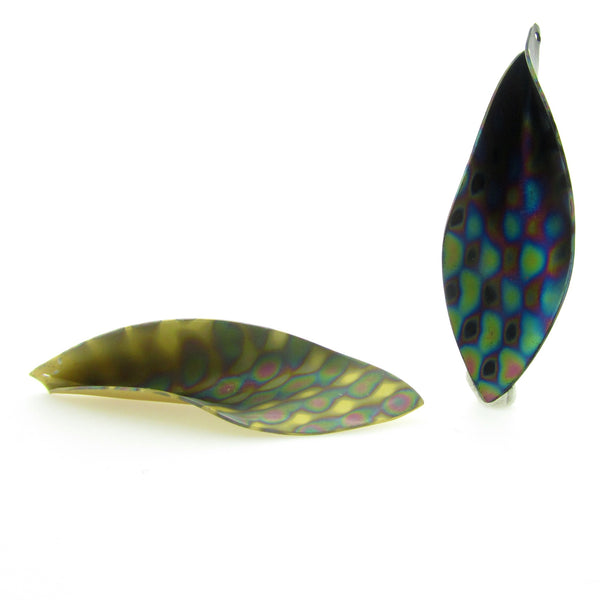 Peacock On Black Metal Drop (2 pieces) | Elvee/Rosenberg Inc.